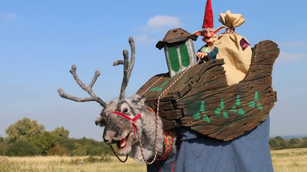 Jingle Bells Christmas Puppet Show - Entertain UK